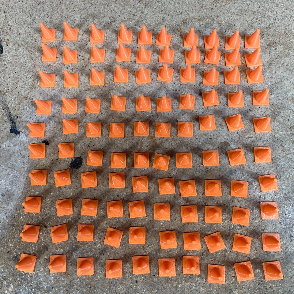 100 pcs 1/24 1/25 Scale Traffic Cones for RC/Model Car/Truck/Race Track ...