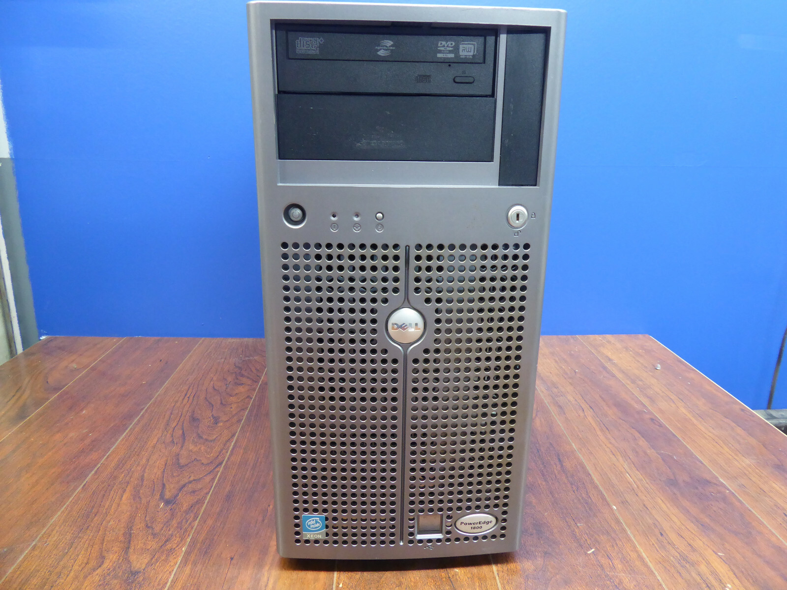 DELL POWEREDGE 1800 TOWER SERVER DUAL XEON 2.8GHz 4GB for local pickup ...