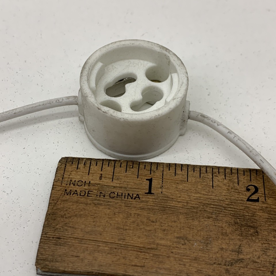 Leviton 571 Metal Halide HID GX10 Base Lampholder Light Bulb Socket, 16 ...