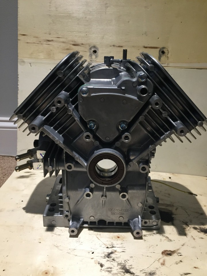 Predator 670 cc 22hp *BLOCK ONLY* 61614 New OEM Engine Block V Twin ...
