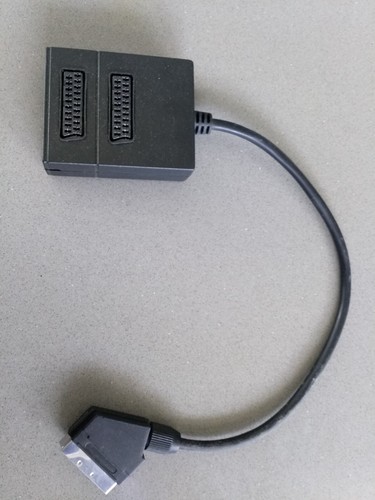 Scart Splitter 2-Way Connecting Lead Switch Box Allows 2 Sources to ...