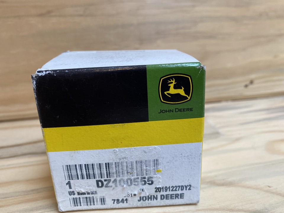 John Deere Original Equipment Thermostat DZ100555 NEW | eBay