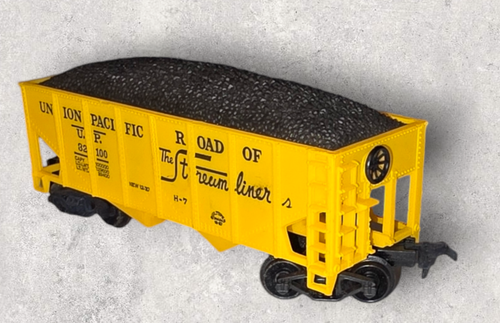Lot Of 2 HO Freight Cars Good Condition Union Pacific 2 Bay Hopper ...