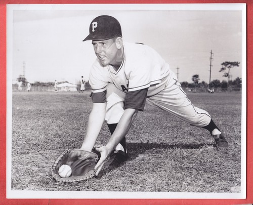 1957 PITTSBURGH PIRATES TEAM ISSUE 8 X 10 GLOSSY PAUL SMITH | eBay