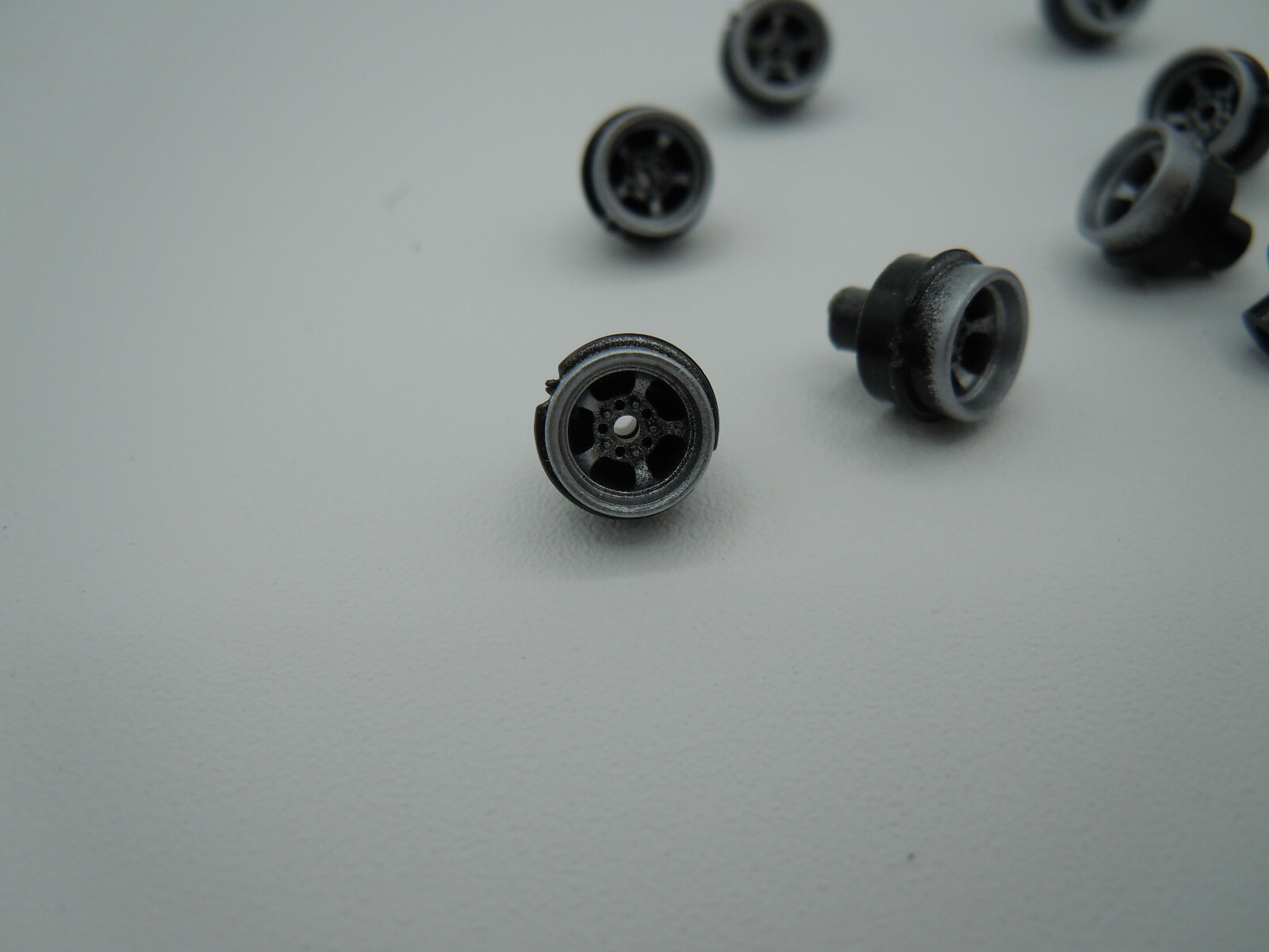 AURORA AFX 4-GEAR SPECIALTY FRONT WHEELS ~ MAG STYLE ~ 10 PC NOS ...