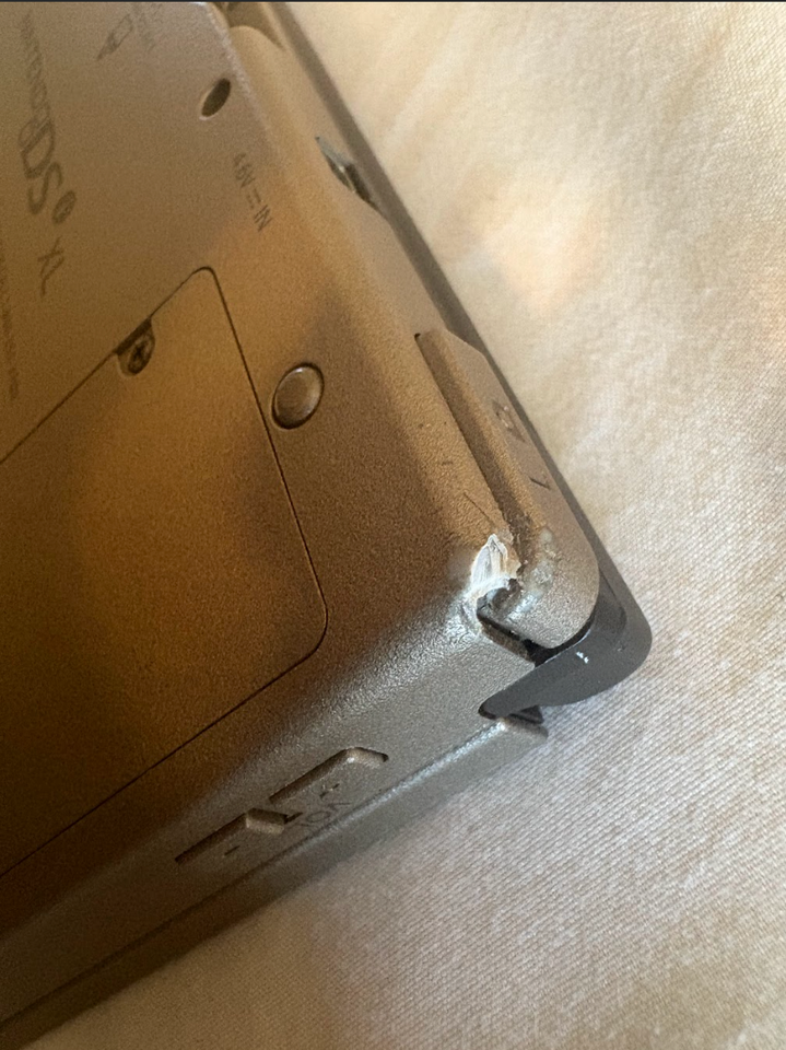 Nintendo DSi XL Handheld Console - Dark Gray - With Charger - Tested ...