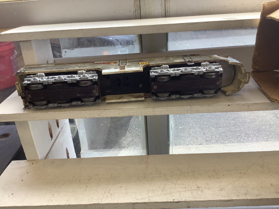 AMERICAN POSTWAR 1950's #360/361 SANTA FE CHROME DIESELW/ SANTA FE B ...