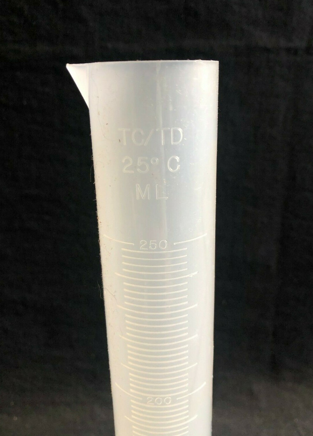 VWR Plastic PP Polypropylene 1000mL 1L Single Scale Graduated Cylinder ...