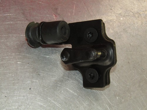 2001-2005 Pontiac Aztek OEM passenger side rear tailgate latch striker ...