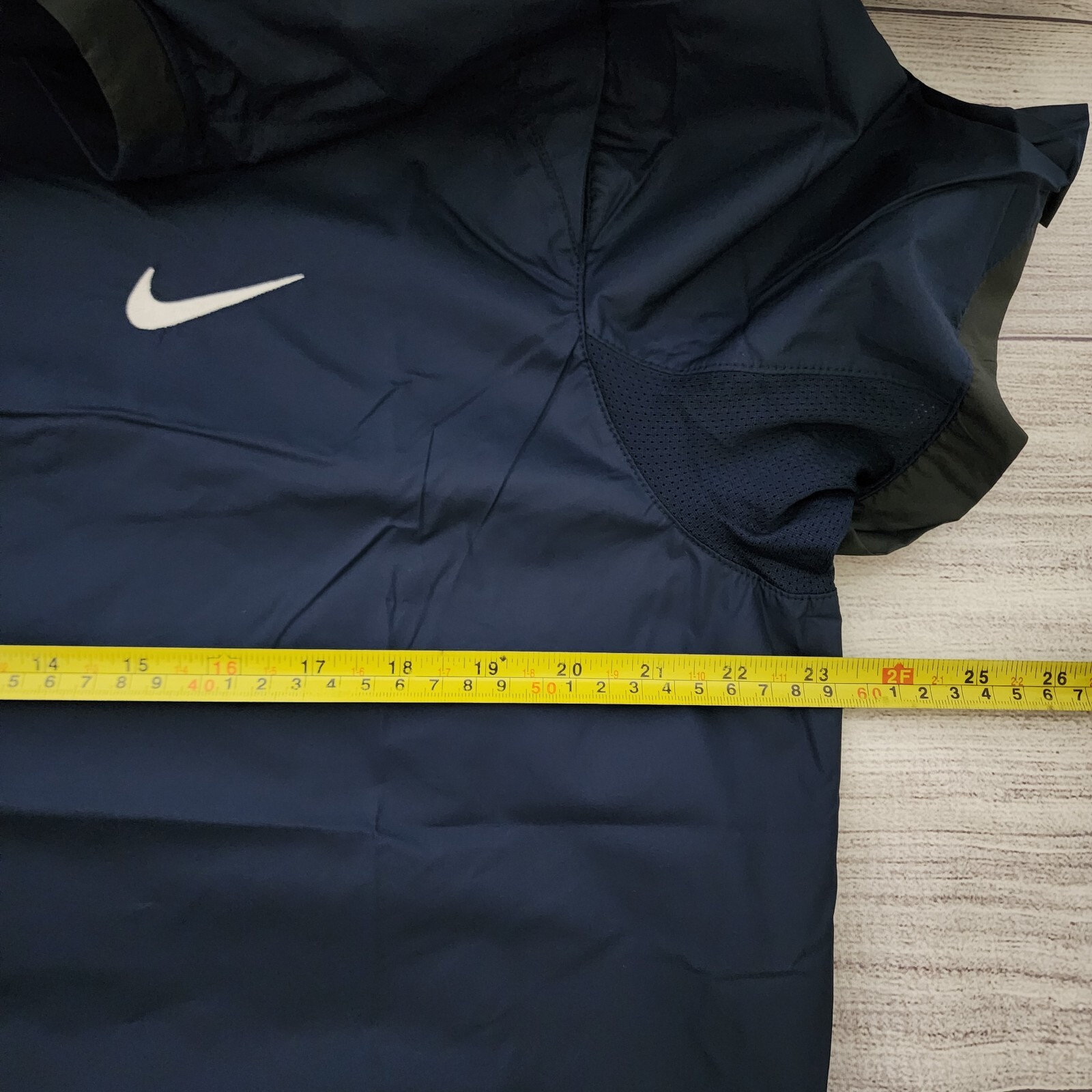 Nike Vented Lightweight Short Sleeve Softball Wind Shirt AV6696-419 *Womens L** | eBay