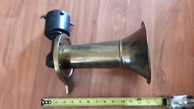 EARLY BRASS KLAXON AUTOMOBILE HORN MODEL 20 MODEL T FORD ROLLS ROYCE 6 ...