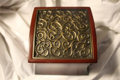 2004 BOMBAY MUSICAL RING JEWELRY BOX (BOMBAY FURNITURE CO.) | eBay