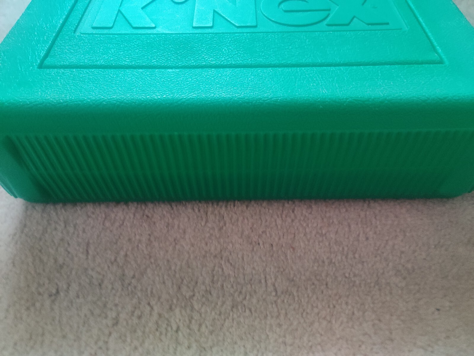 KNEX Green Box Fliptop Hard Carrying Case Storage 1997 | eBay