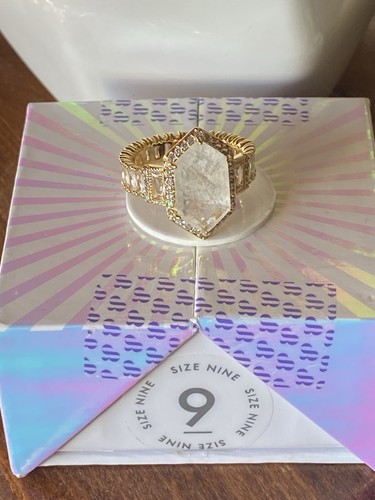 BP 2025 MHA Ring~RG18407 “Trust Your Heart’s Path” Clear to Green, Gold ...