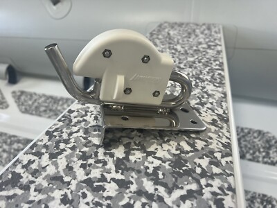 YACHTSMAN SNAP DAVIT HEAD SPRING LATCH | eBay Australia
