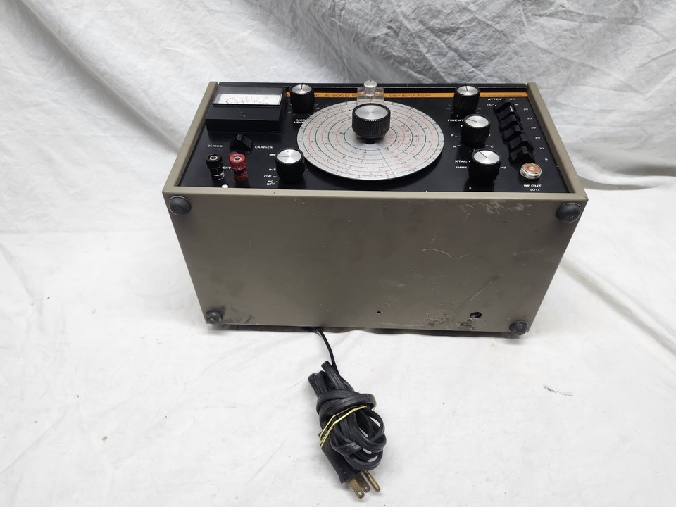B & K Precision Solid State Model E 2000 RF Signal Generator E-2000 ...