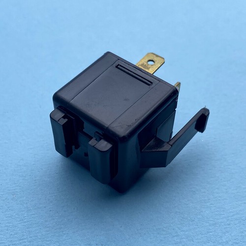 1PC Kia 95550-1E000 Turn Signal Flasher Relay 3Pins | eBay