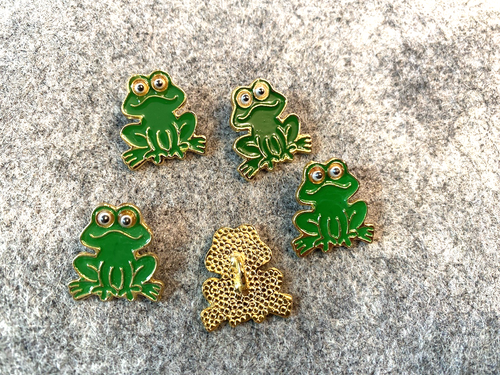 Green Frog buttons Metal shank 7/8" google eyes | eBay