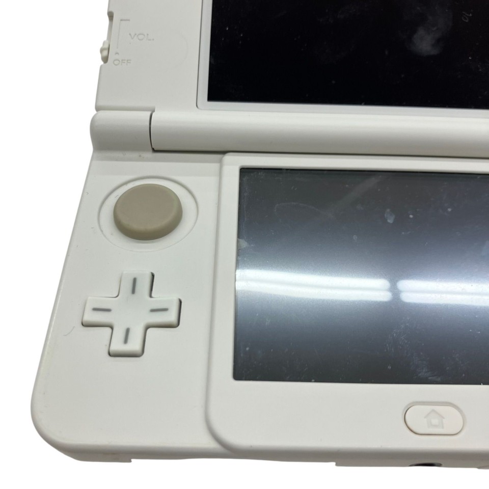 New Nintendo 3DS White Game Console tested working w/Stylus [ Excellent ...