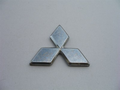 2002 2003 MITSUBISHI GALANT FRONT BUMPER CHROME EMBLEM LOGO BADGE SIGN ...