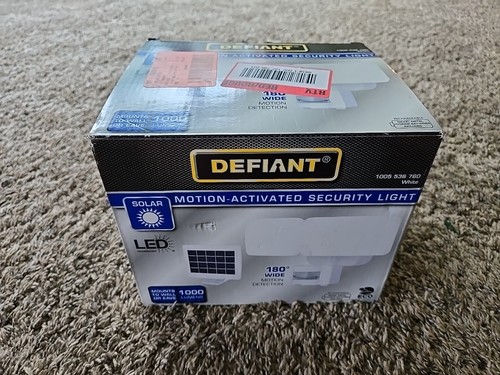 Opened Defiant Motion Activated Flood Light Solar 1000 Lumens 180 ...