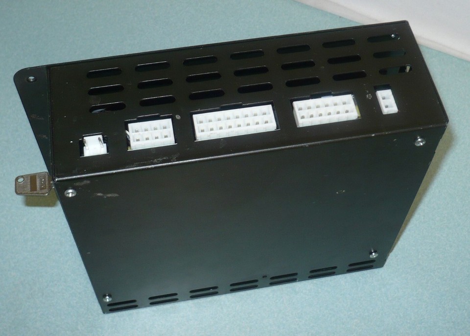 BELLCO PACHISLO SLOT MACHINE POWER SUPPLY GB5200A WITH NEW KEY- READ ...