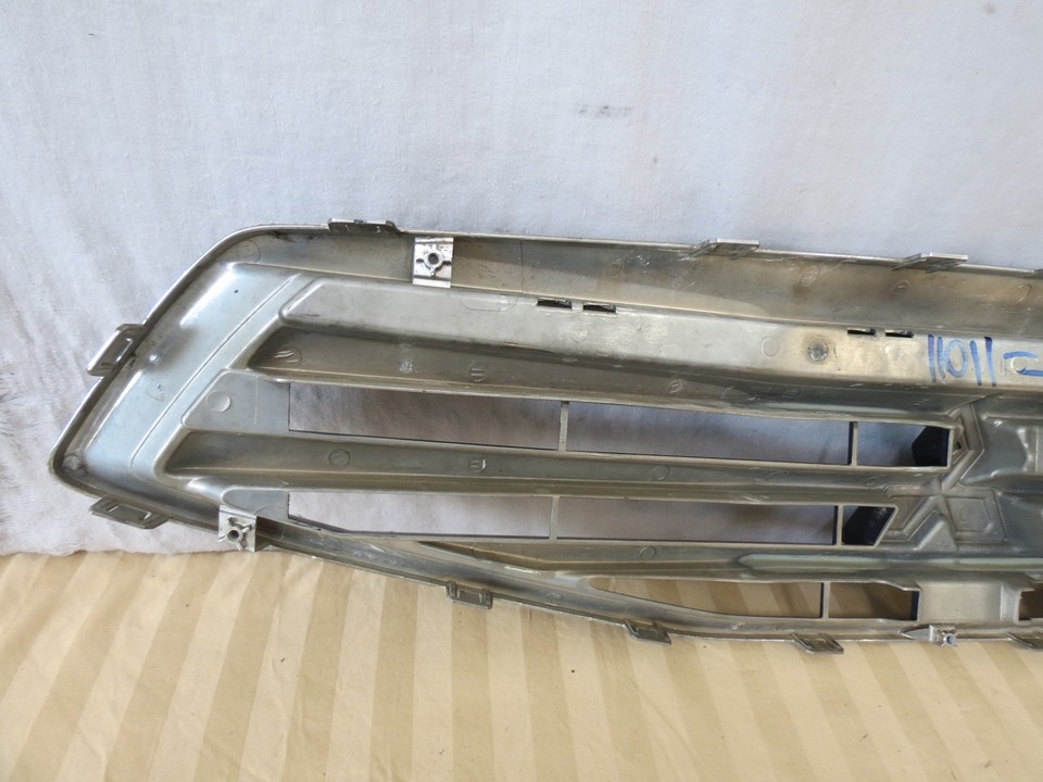 17 18 19 Mitsubishi Mirage Front Upper Grille Grill Panel Chrome ...