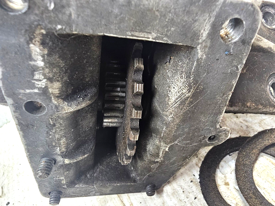 1934-1942 Indian Sport Scout Magneto Gear Drive Mount Engine Splitdorf ...