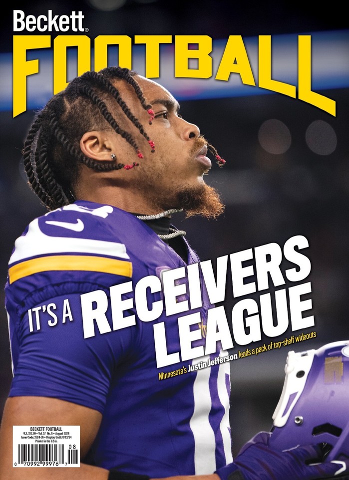 New APRIL 2025 Beckett FOOTBALL CARD Price Guide Magazine (IP) with ...