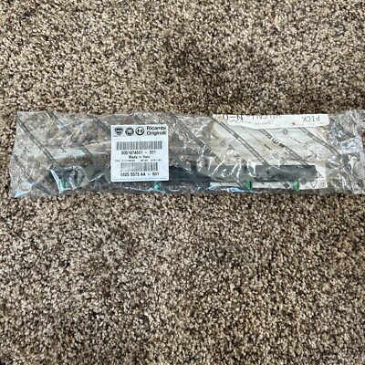 2015 Jeep Renegade Part # 6825 5573 AA-001 | eBay