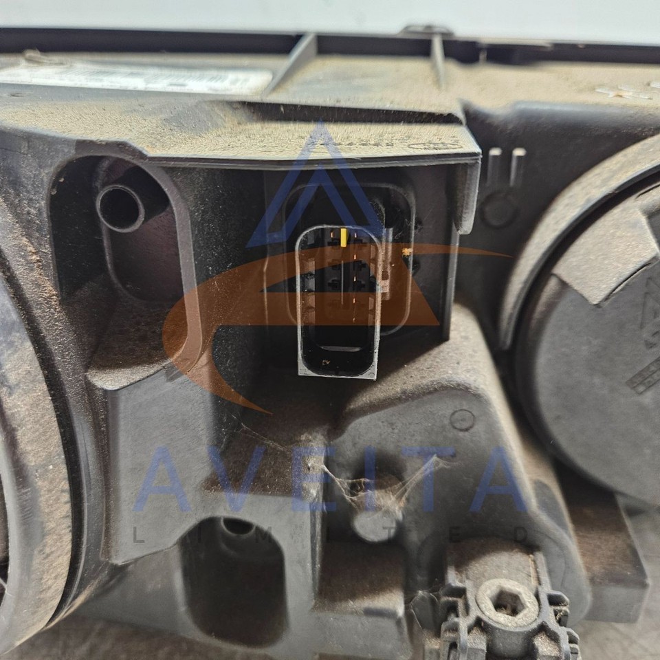 Citroen C4 Grand Picasso 2014 MK2 Headlight Headlamp Left Side ...