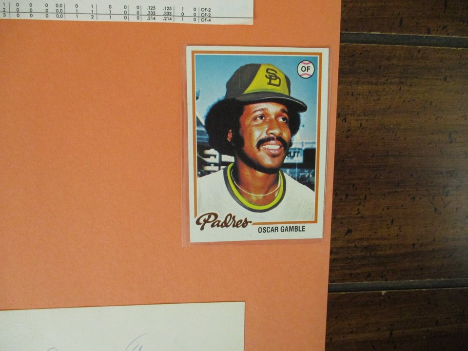 OSCAR GAMBLE(D-2018)Signed Trimmed Index Card w/8 x 11 Display w/Obit ...