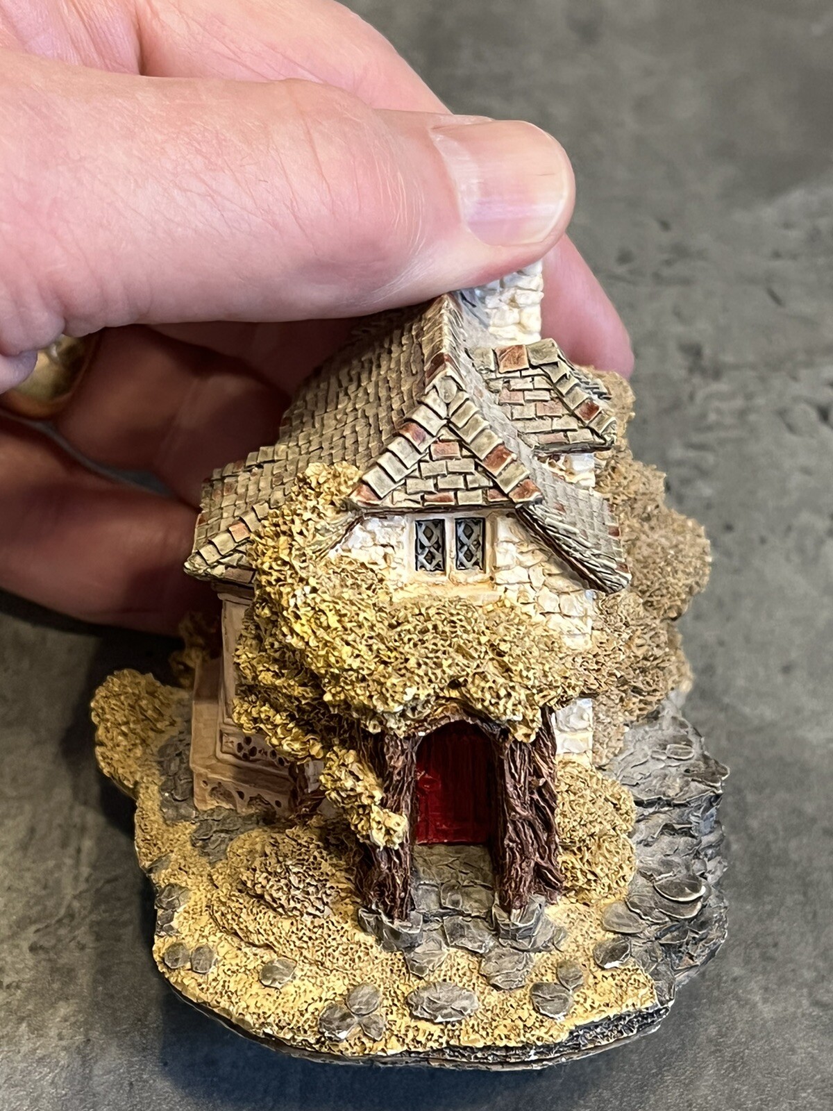 Lilliput Lane The Briary Miniature Masterpiece | eBay