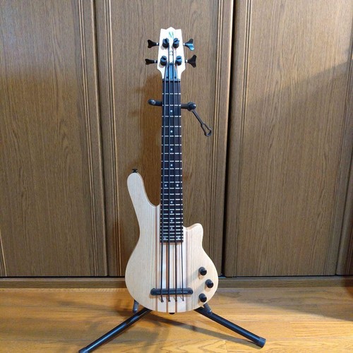 Mahalo Meb1 Pro Nat Solid Ukulele Bass | eBay