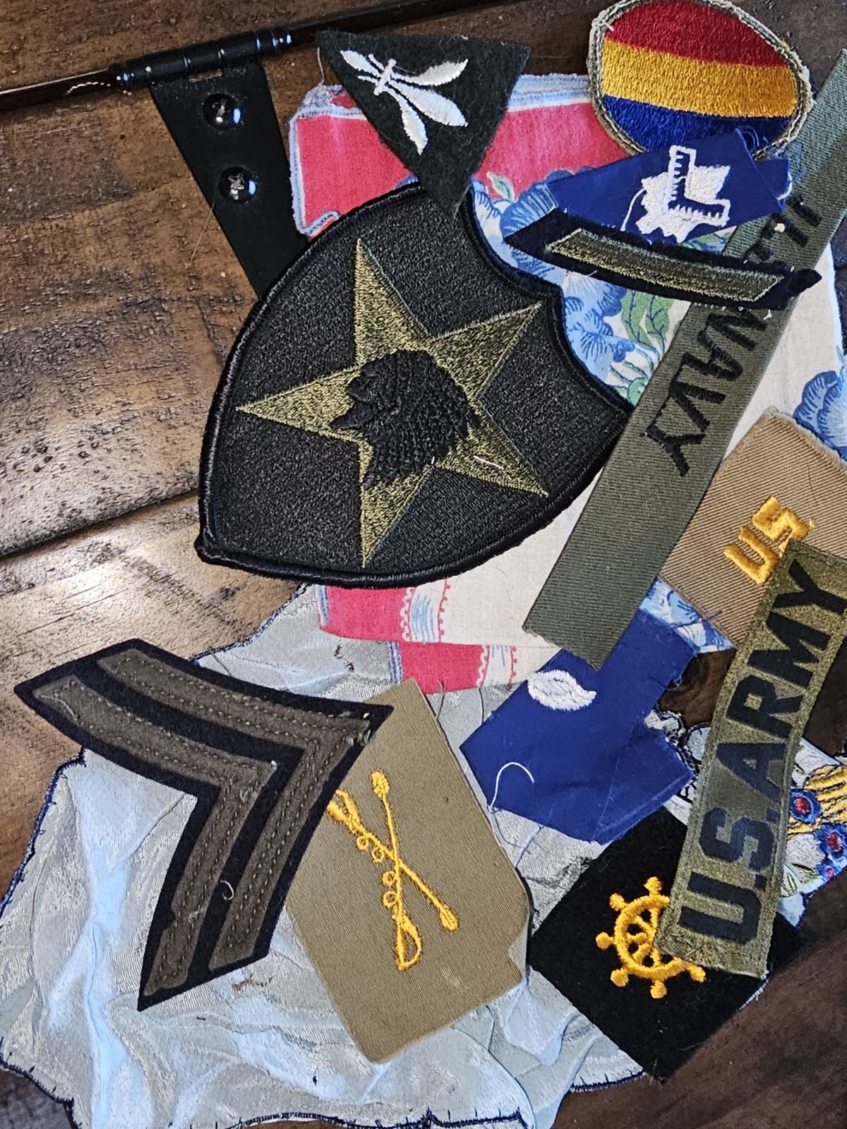 WWII 1960s Nam Era US Army Wool Chevron Handerchief Plus Patch Tab Lot ...
