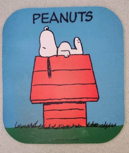 RARE VINTAGE CLASSIC PEANUTS MOUSE PAD SNOOPY ON DOG HOUSE - See ...