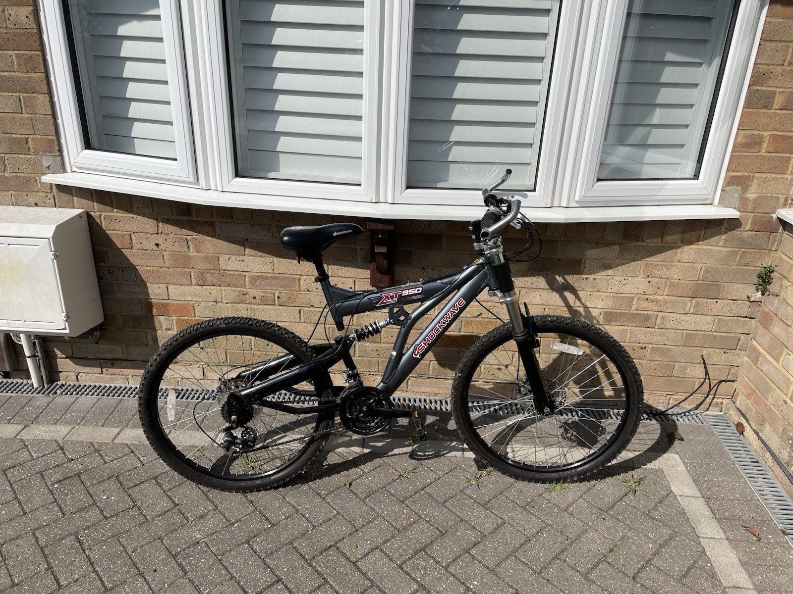 Shockwave XT950 Mountain Bike – 26” Wheels – Full Suspension – Fully ...