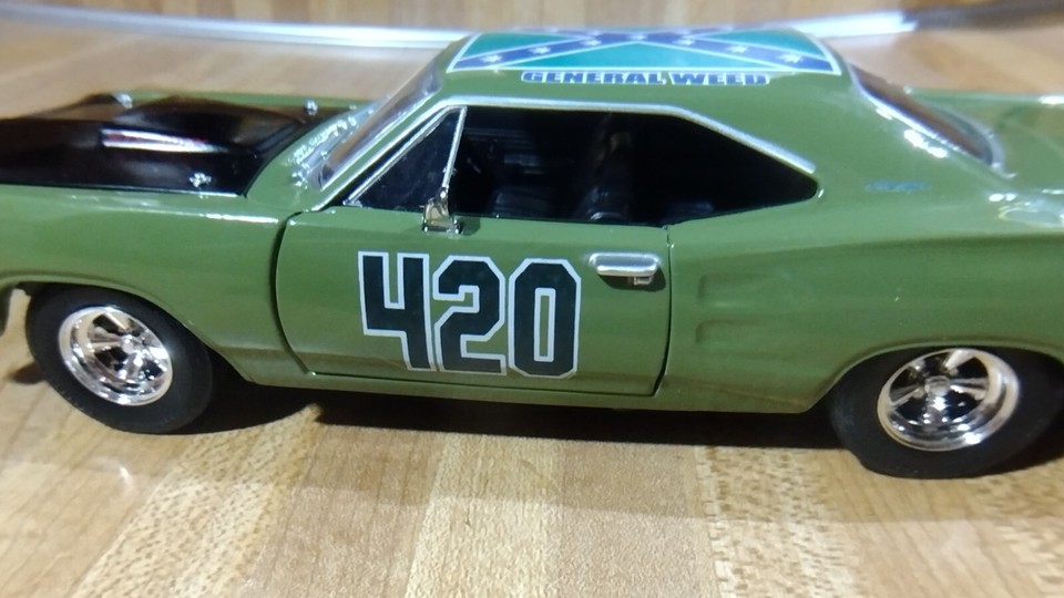 Dukes Of Hazzard Custom General Weed(General Lee) Diecast Car,1:24,rare ...