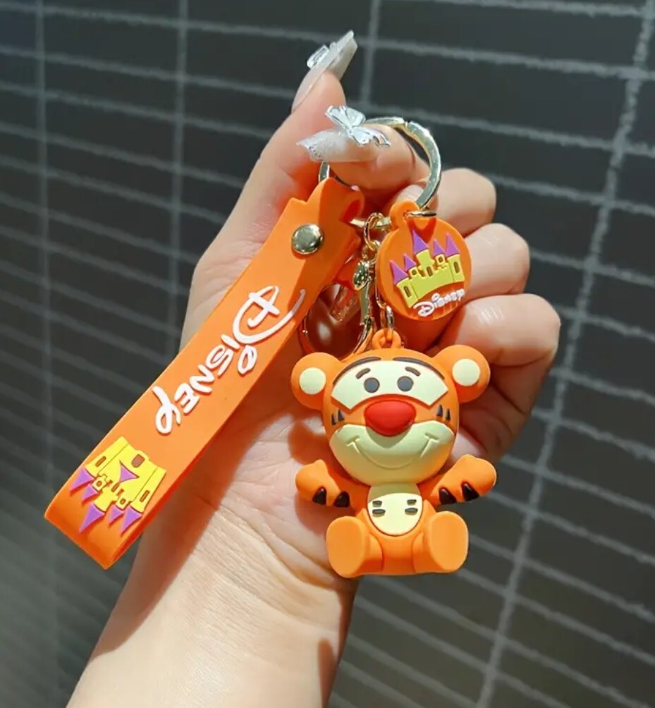 NEW Disney Winnie The Pooh * TIGGER * Keychain / Backpack Clip **GREAT ...