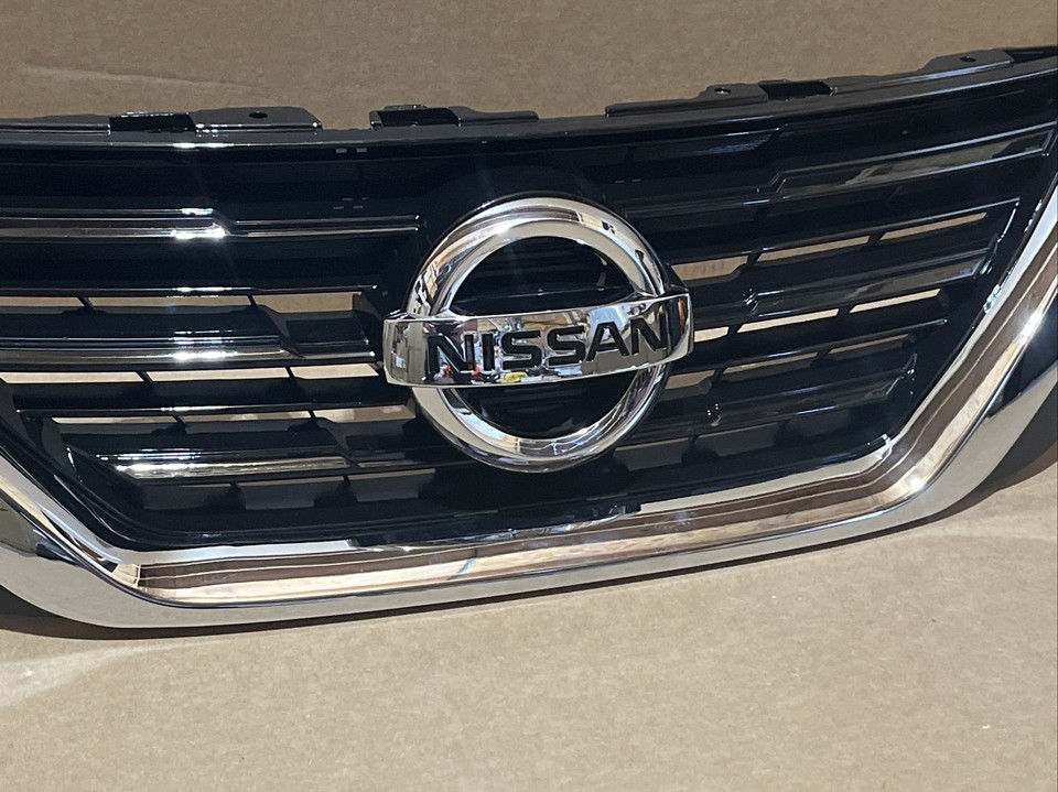 NEW 2016-2018 NISSAN ALTIMA SEDAN Front Bumper Upper Grille Assembly w ...
