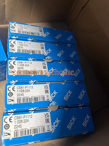 1PCS CS81-P1112 1028224 Color sensor CS81-P1112 1028224 CS81-P1112 ...