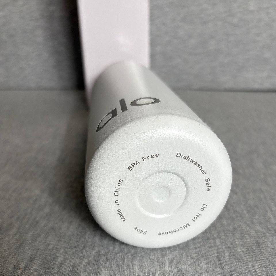Alo Yoga White Stainless Steel Water Bottle 24oz BPA Free Dishwasher ...