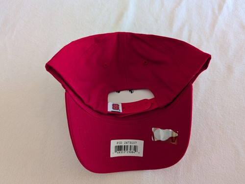 NORTH CAROLINA STATE UNIVERSITY WOLFPACK Top of The World Snapback Red ...