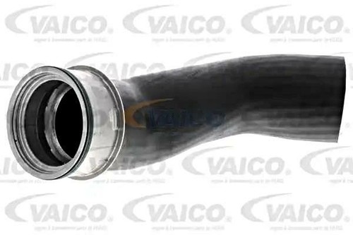 Lower Left Turbocharger Intake Hose Fits VW Multivan T5 Transporter ...