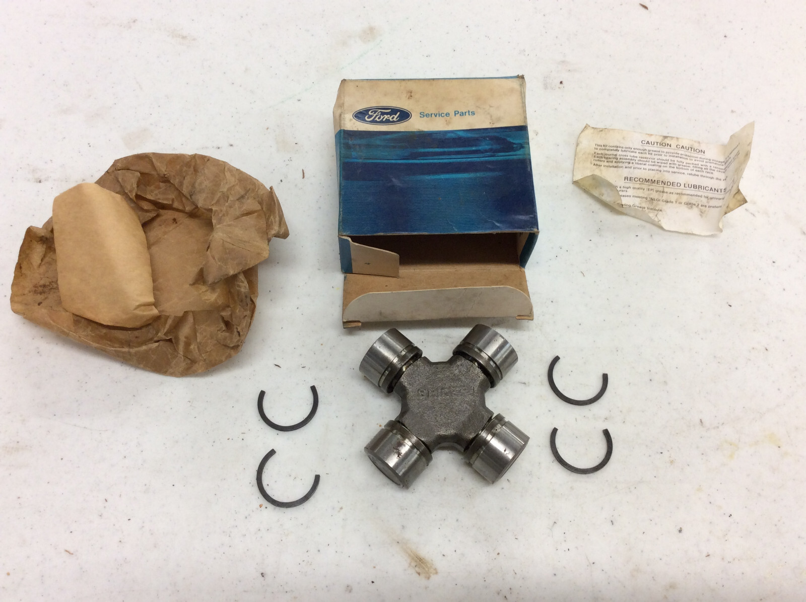 NOS 1966-69 Ford F100 Truck Ford U Joint Kit C6TZ-3249-A 67 68 #1 | eBay