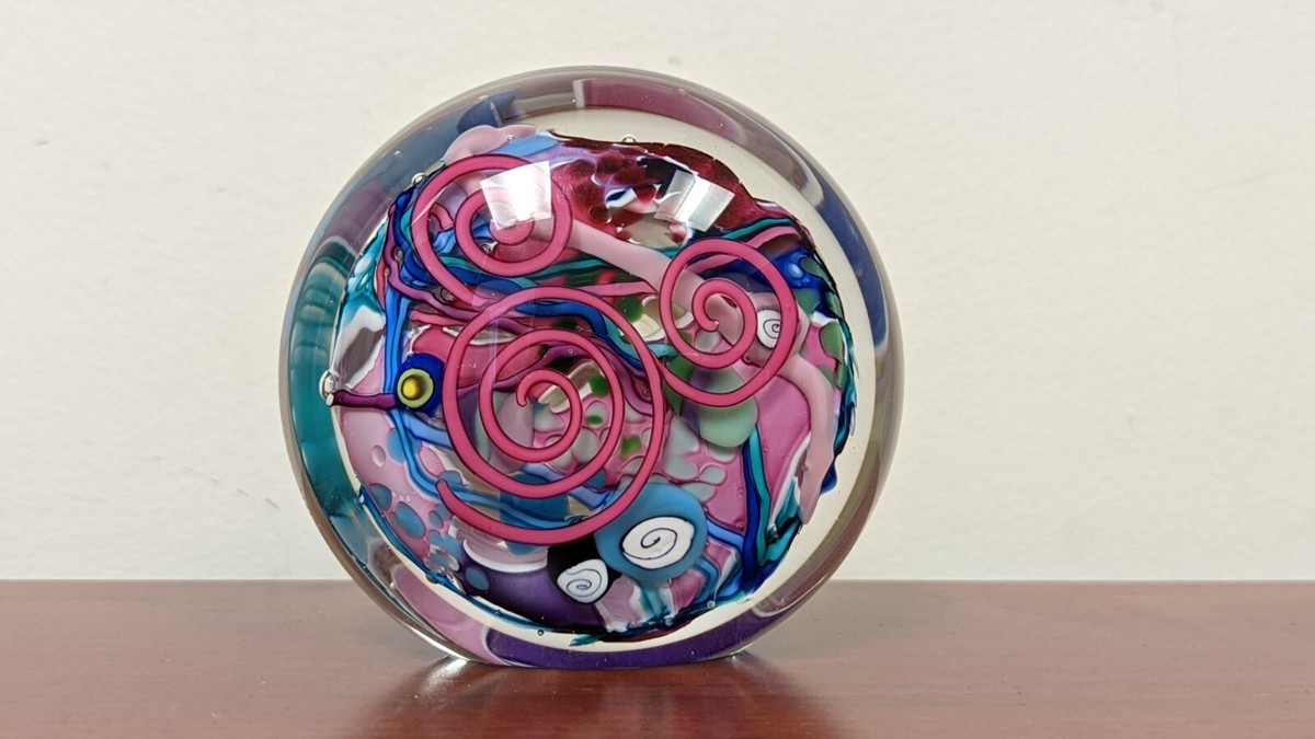 Paperweight Signatures
