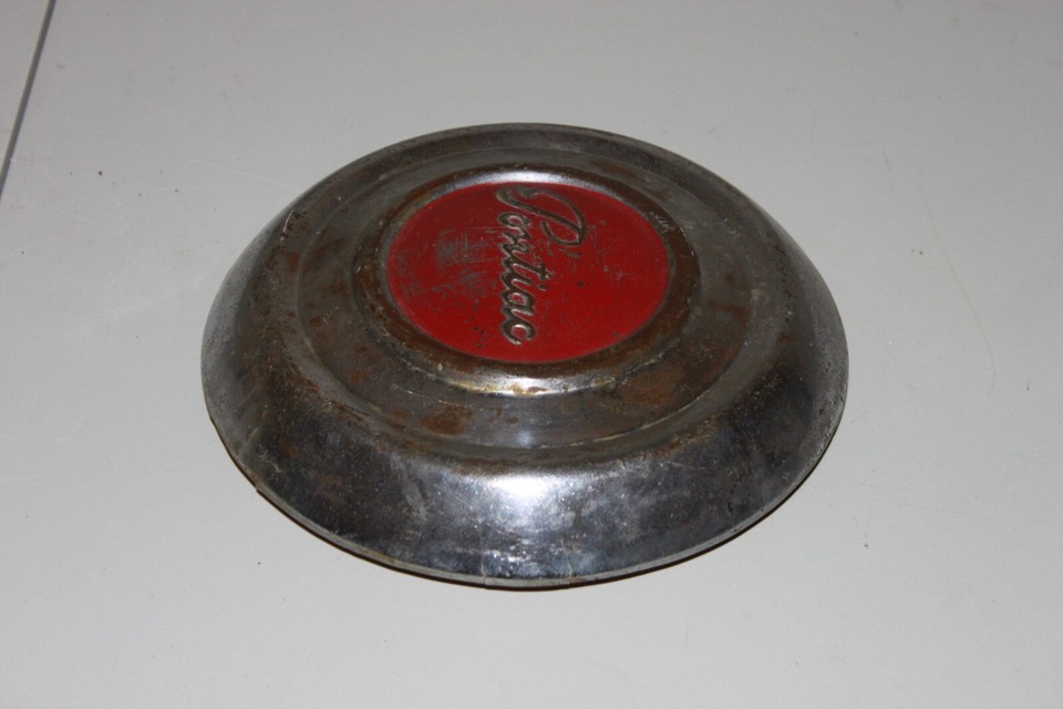 OEM 1951-1954 Pontiac Chieftain Dog Dish Hubcap | eBay