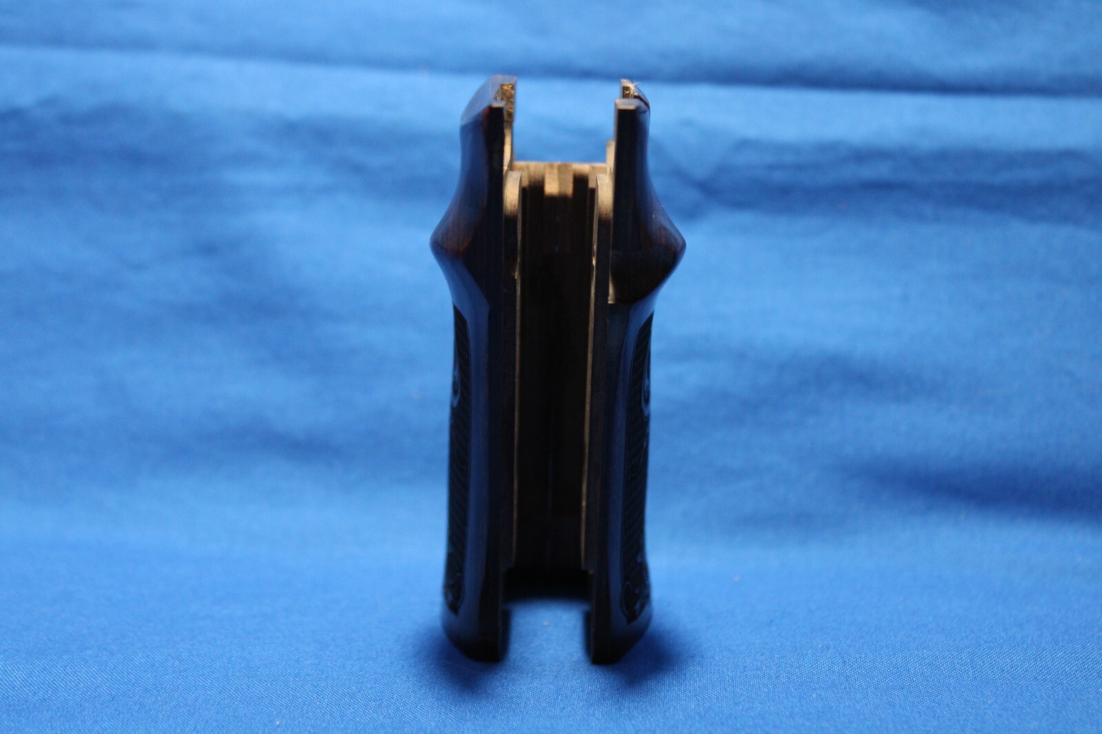 SMITH & WESSON MODEL 41 GRIPS S&W GRIPS 41 SUPER ROSEWOOD TEXTURED ...