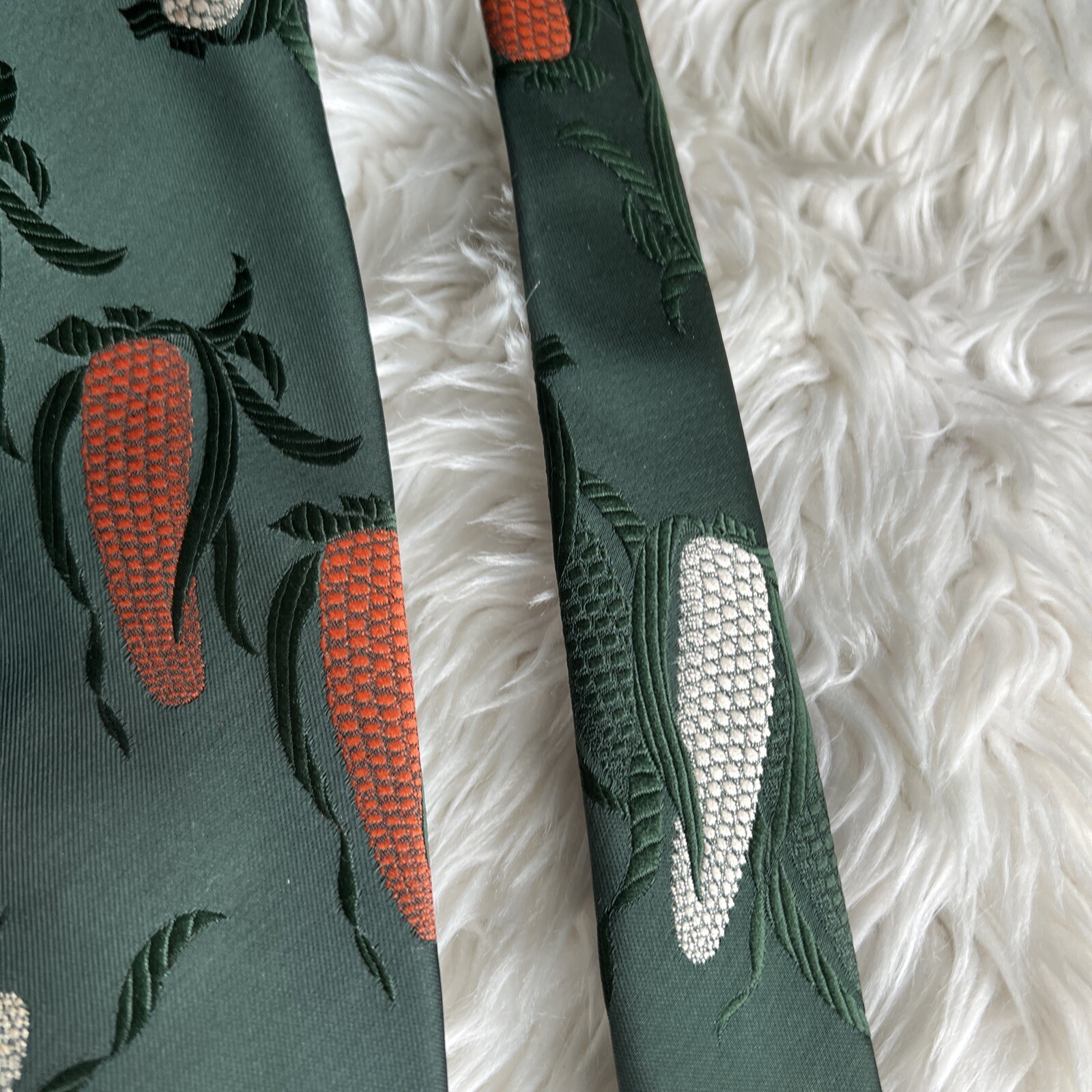 1960’s Corn Tie Men's Vintage Wide 4” Art Deco Polye… - Gem