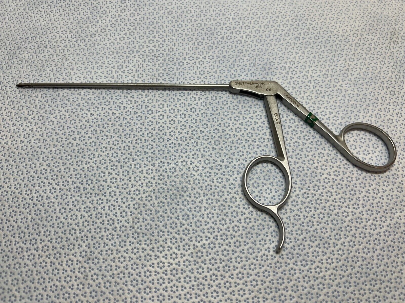 Shutt-Linvatec 2.1039 Suture Punch Forcep 3.7mm Straight Blunt Tip ...